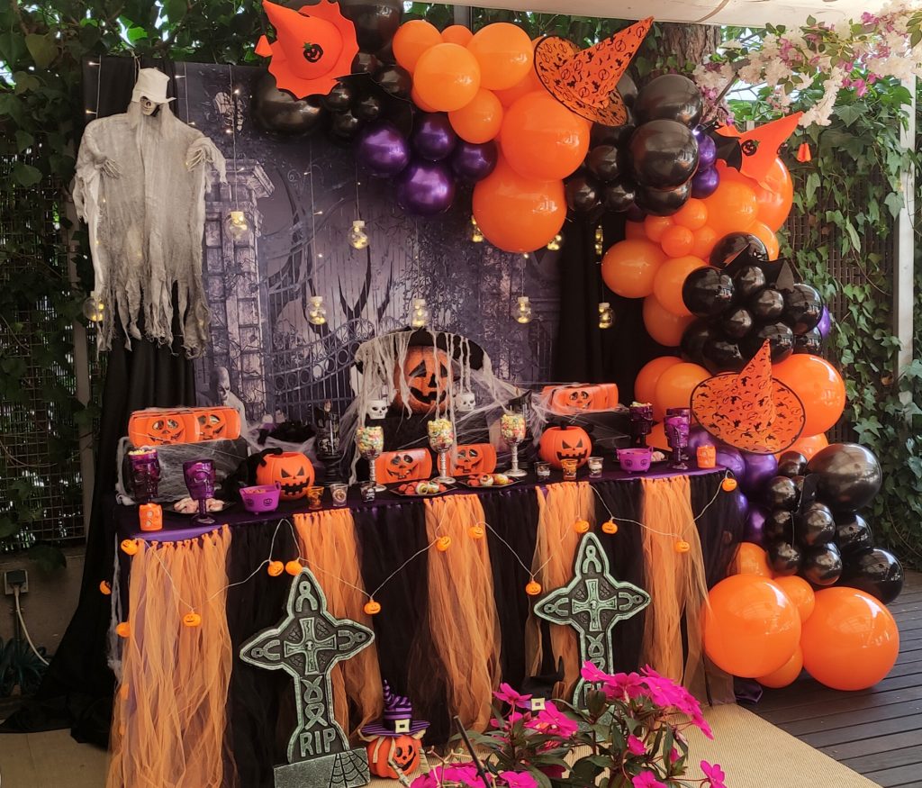 Celebra un Cumpleaños de Halloween con Estilo y Elegancia